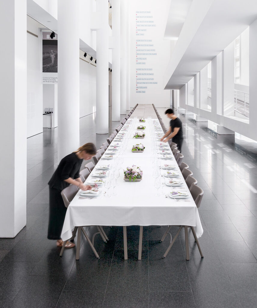 Zown: Fabricante de Mobiliario plegable para uso profesional